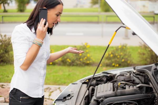 Difference between a mobile mechanic and workshop | mycar advice
