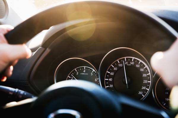 Everything to know about speedometers | mycar advice and insights | mycar